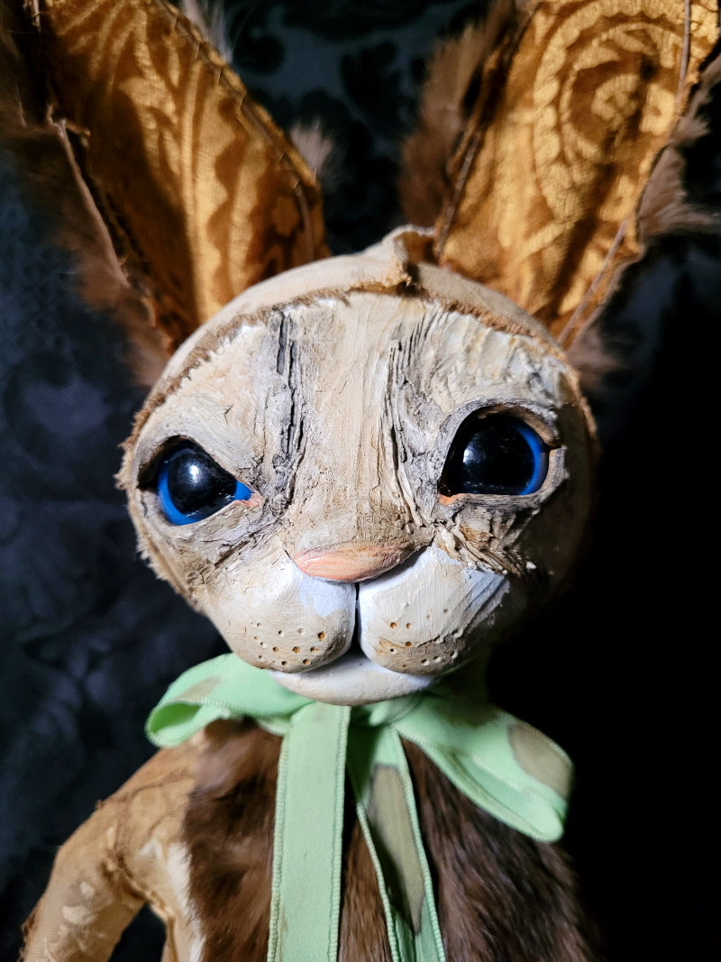 POUNTI Rabbit Sculpture – Hip Hip Decay